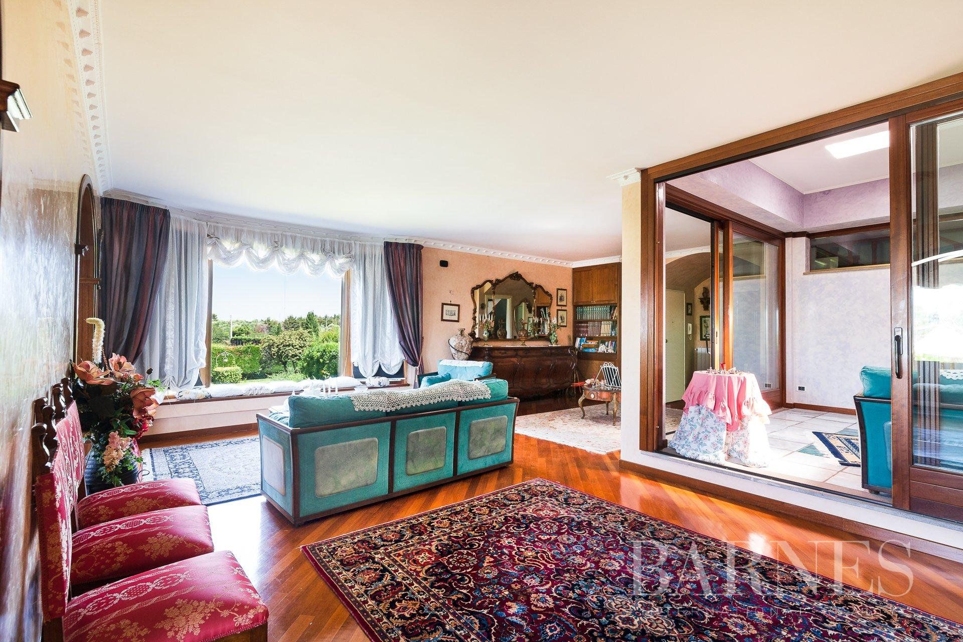 Вилa в Lazio, Италия за продажба от BARNES Bulgaria